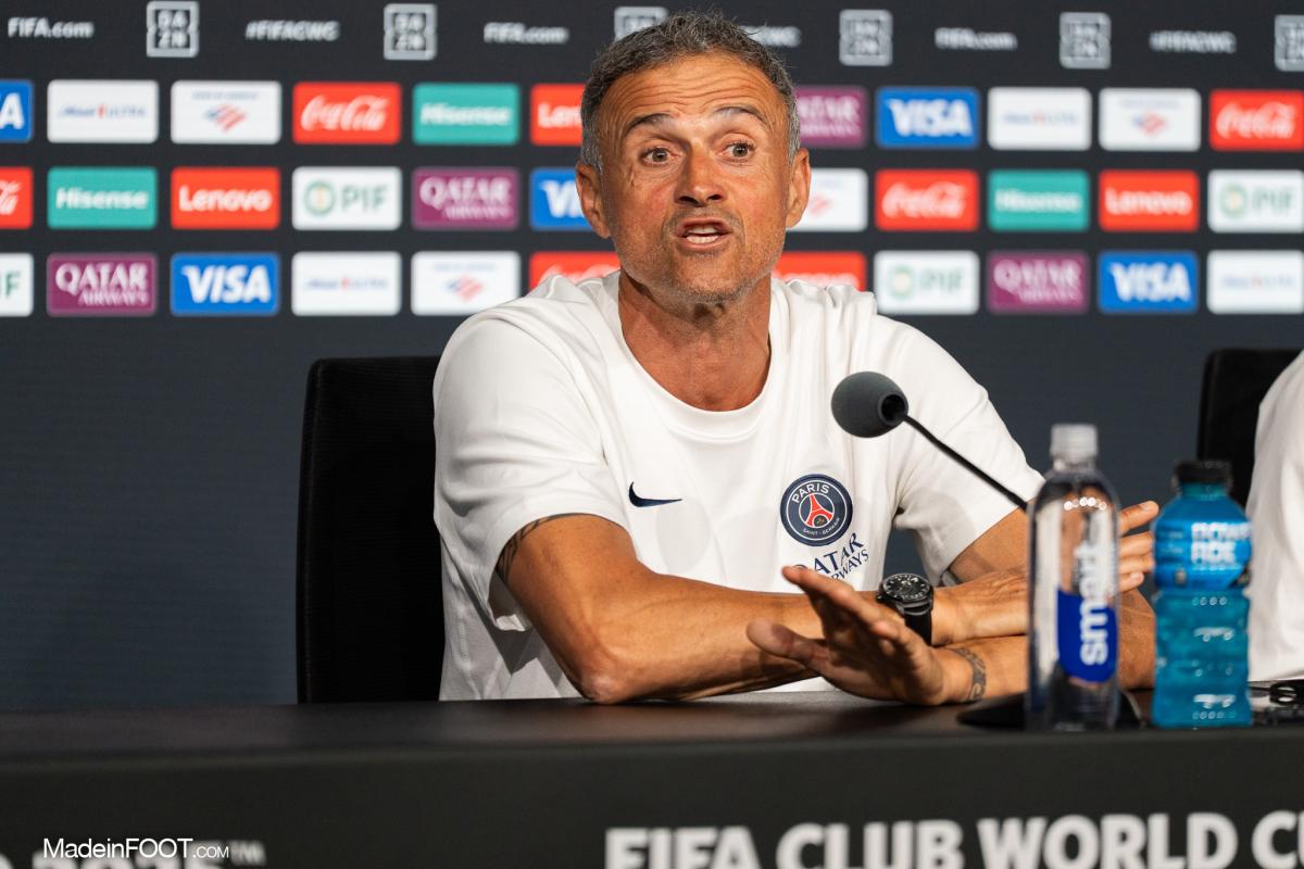 PSG - Luis Enrique monte au front pour défendre Lucas Chevalier