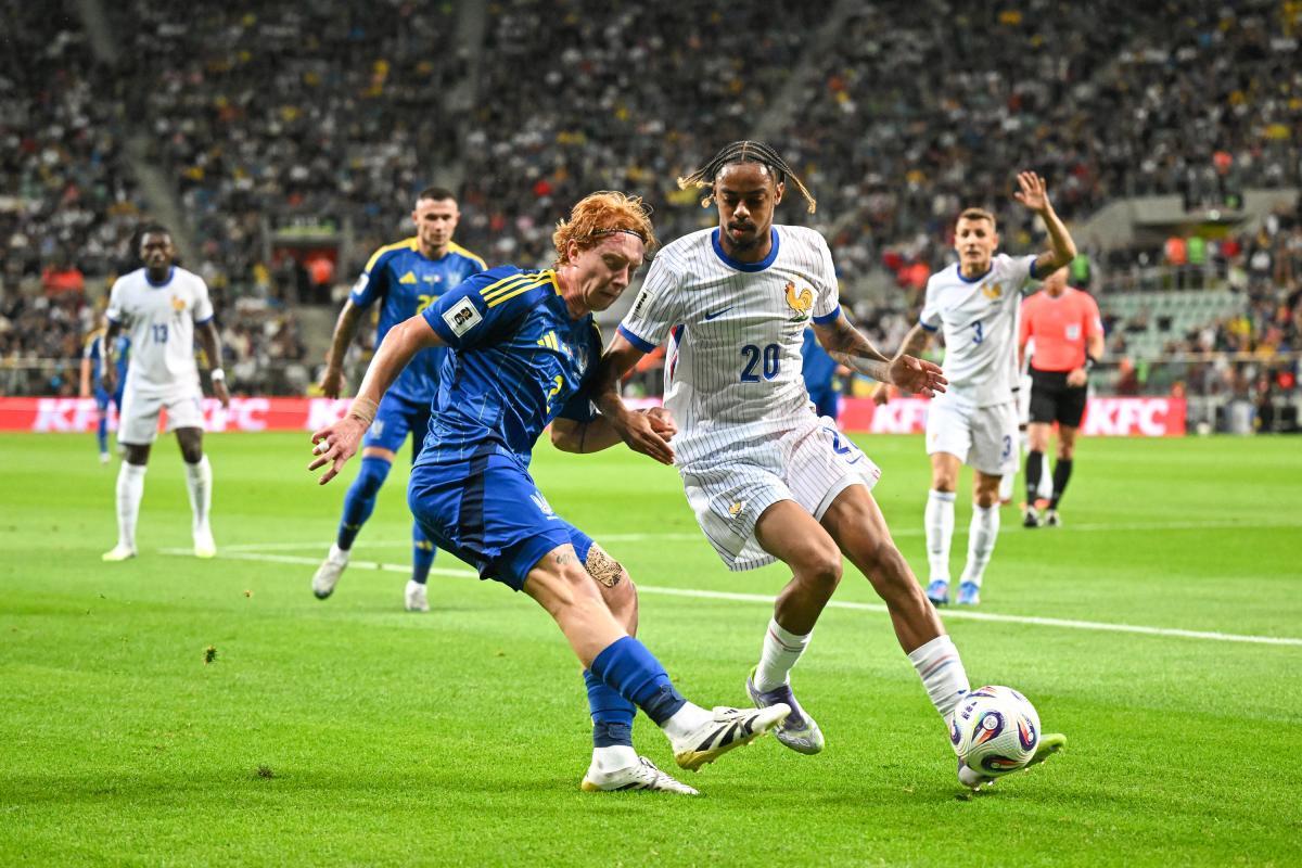 Equipe de France - Bradley Barcola titulaire avec les Bleus face à l ...