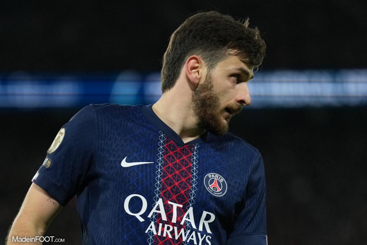 PSG - Khvicha Kvaratskhelia forfait, le groupe parisien pour défier le ...