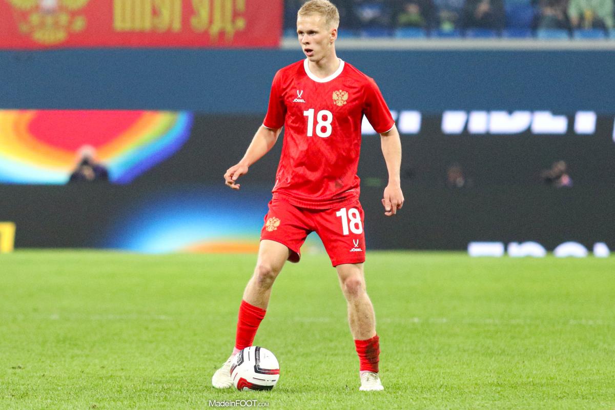 Mercato - Luis Campos a une piste en Russie pour renforcer son milieu ...